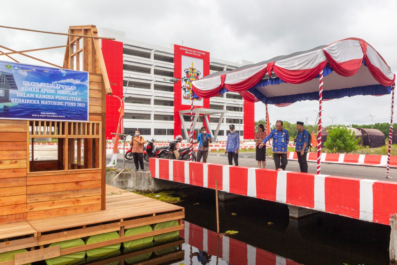 FT UPR Pelatihan Pembuatan Konstruksi Fondasi Apung - Kalteng.co ...