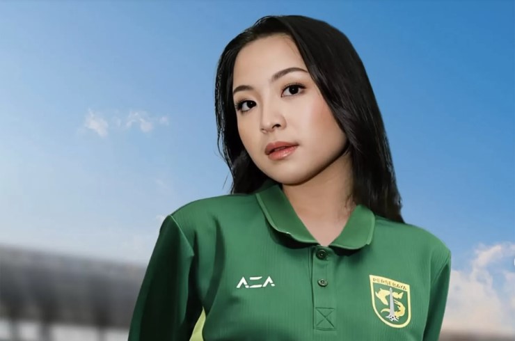 Bernadya Kejutkan Bonek, Ngaku Fans Berat Persebaya: Viral di Vindes ...