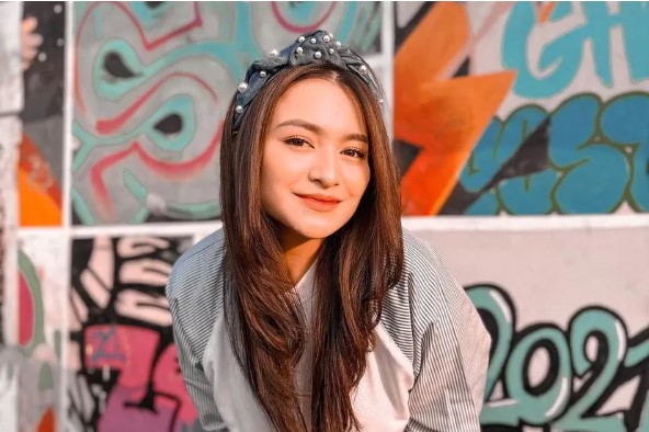 Nathalie Holscher dan Sule Akur Kembali: Ulti Bareng Netizen Julid dan Dinamika Hubungan Mantan ...